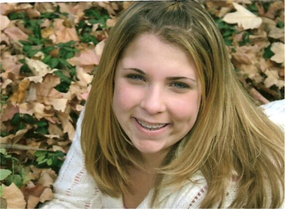 Tina Meier, mother of cyber bullying suicide victim, visits area | The ...