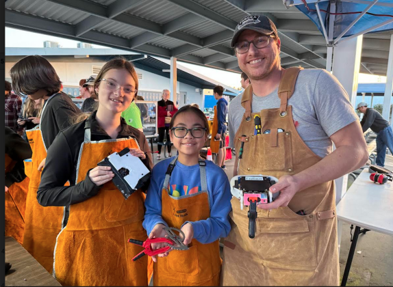 Oak Middle School introduces “Battlebots” robotics curriculum | The ...